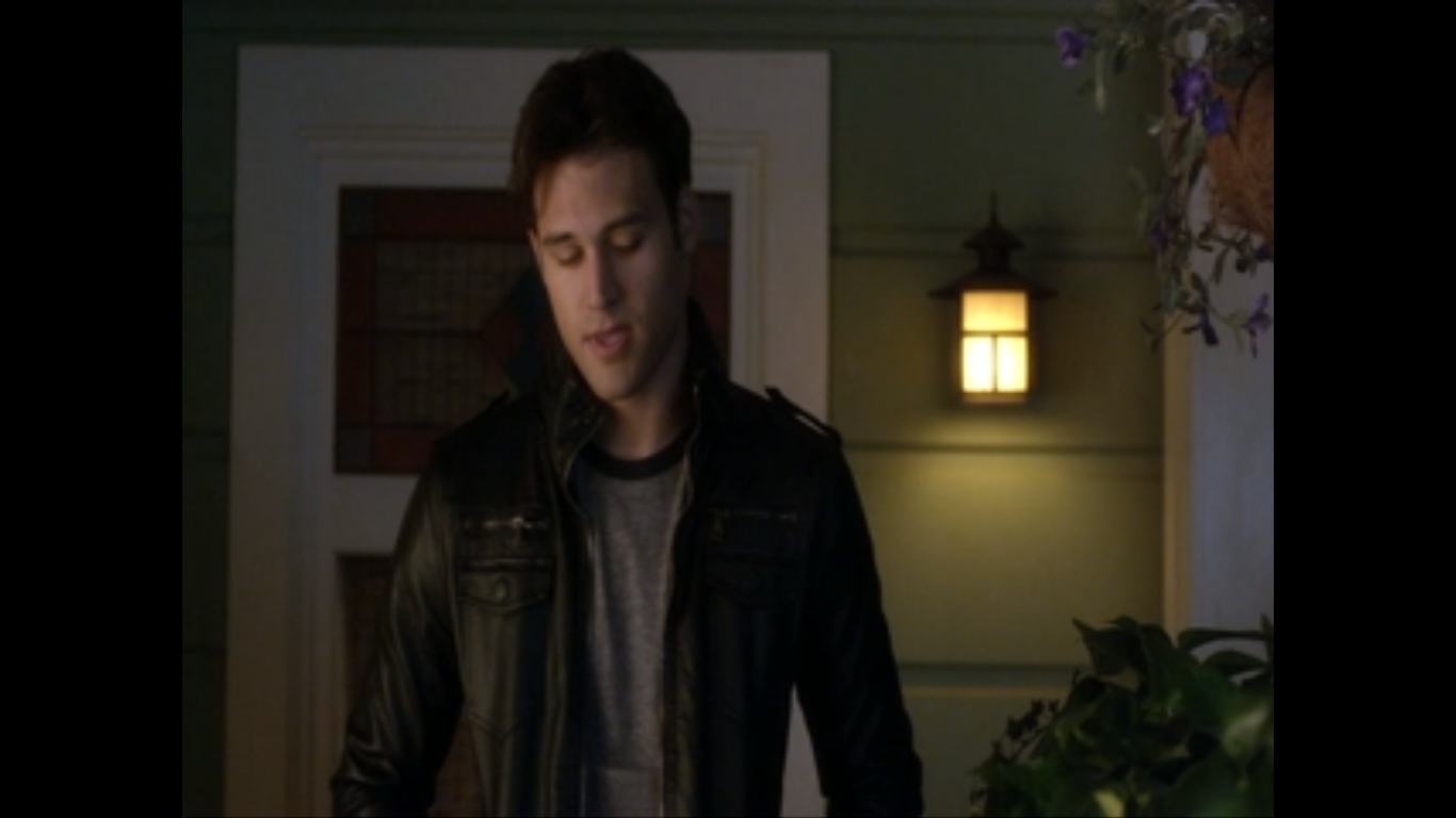 Ryan Anthony Guzman: Jake & Aria photos (PLL, Ryan Guzman & Lucy Hale)