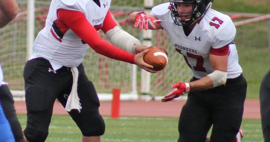 GRINNELL COLLEGE FOOTBALL: 2016 Postseason Awards - Carson Dunn