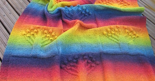 Amazing Knitting: Apple Tree Blanket - Free Pattern