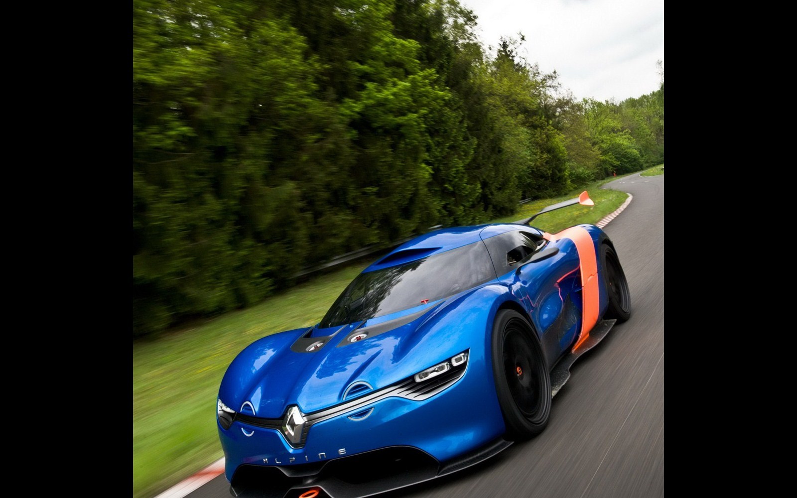 2015 Renault Alpine Widescreen Images - ColorCars
