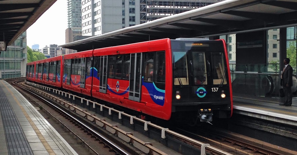 British Diesels and Electrics: Docklands Light Railway B07 Stock