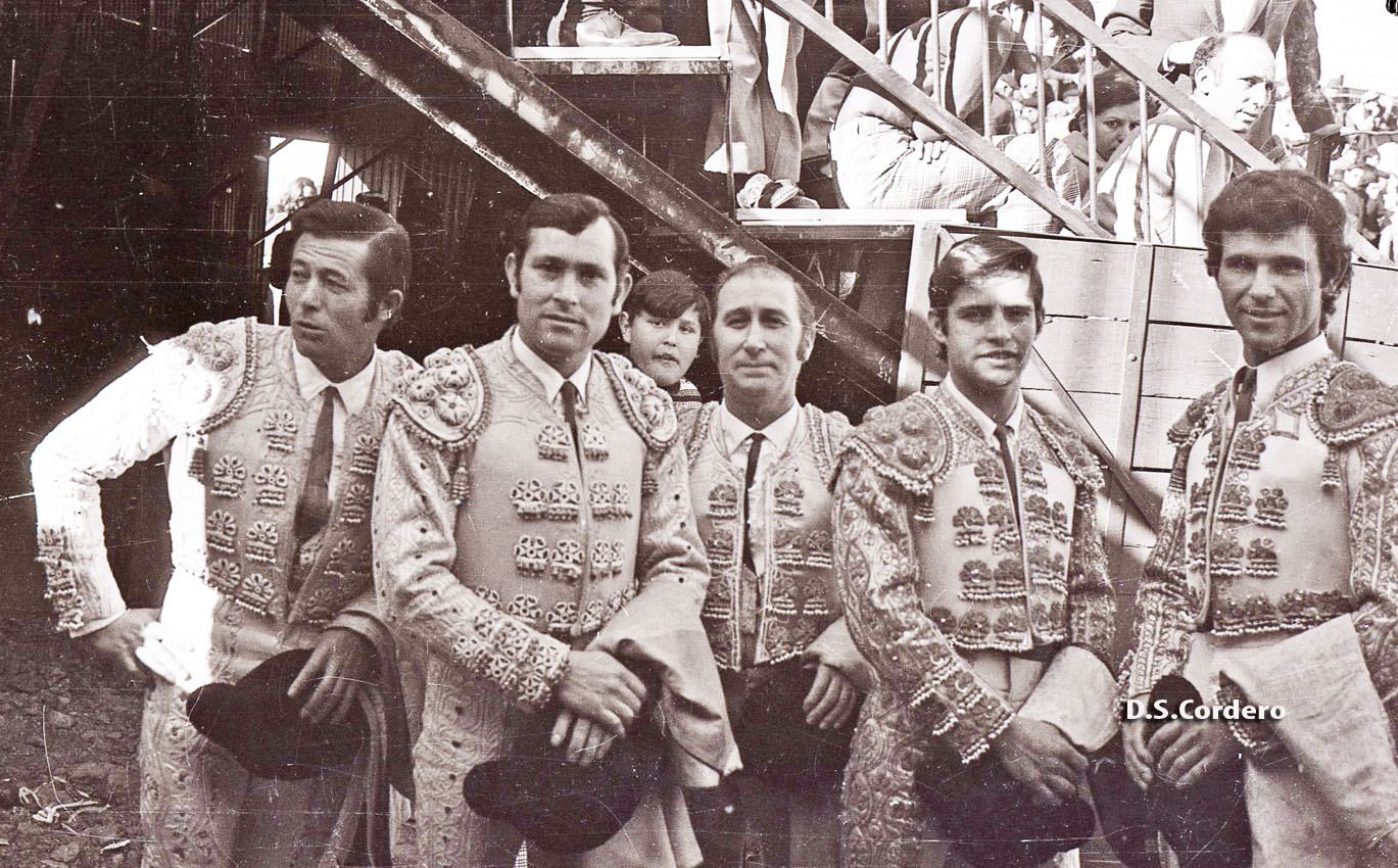 CACHOS DE VIDA: TOREROS