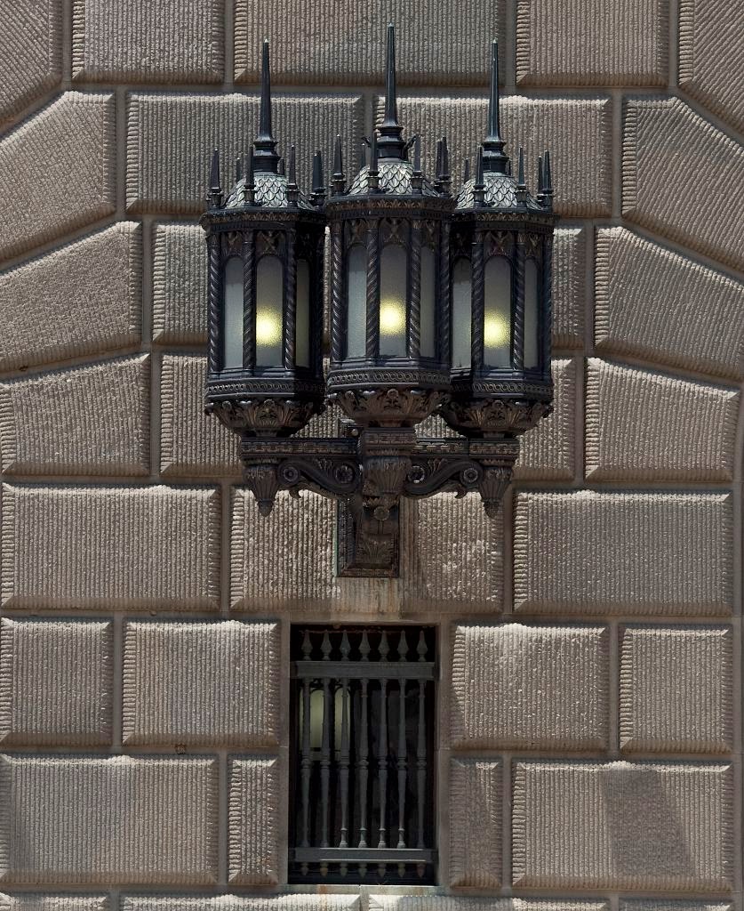 Spencer Alley: Ten Fixtures