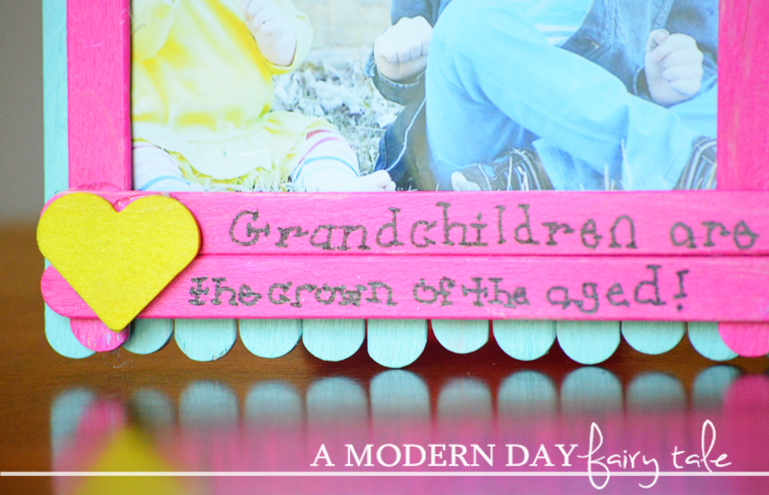 Easy DIY Grandparents Day Popsicle Stick Photo Frame — A Modern Day ...