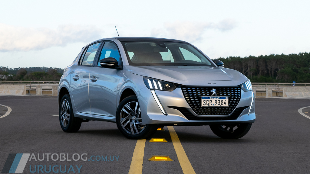 Prueba: Peugeot 208 Féline 1.6 Tiptronic : Autoblog Uruguay | Autoblog ...