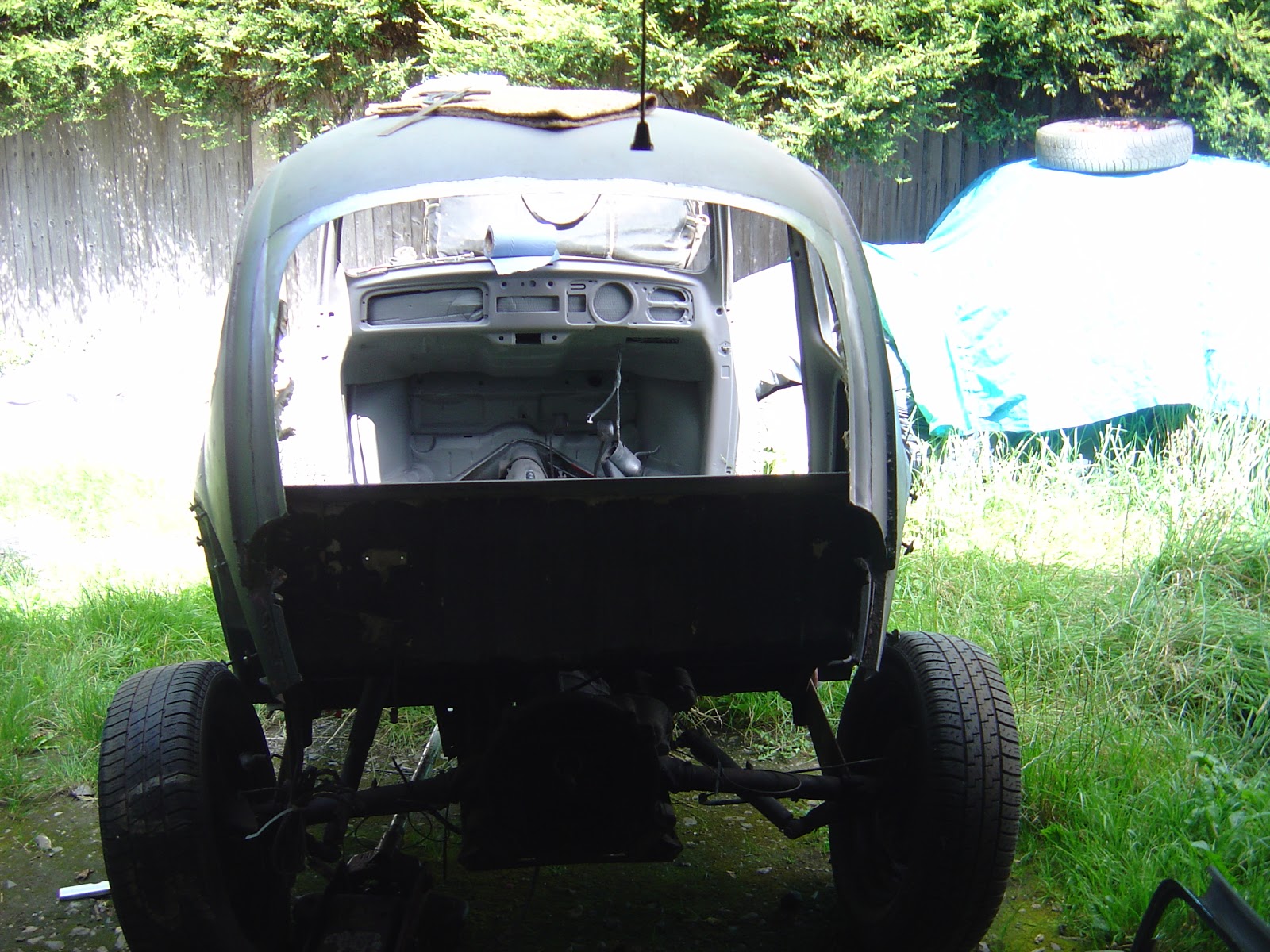 Mally's Random Ramblings: Oval window conversion for your Baja, sir?