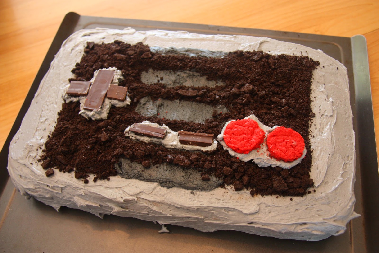Morningstar Happenings: How to Make an NES Controller Cake ...