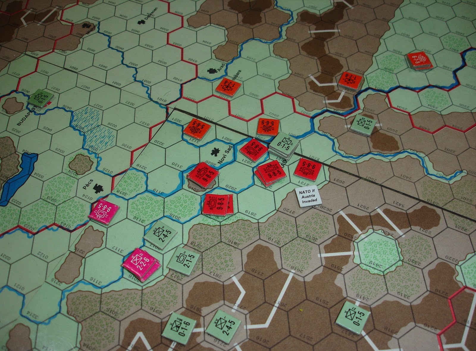 One Sided Miniature Wargaming Discourse: GDW - World War Three - Game ...