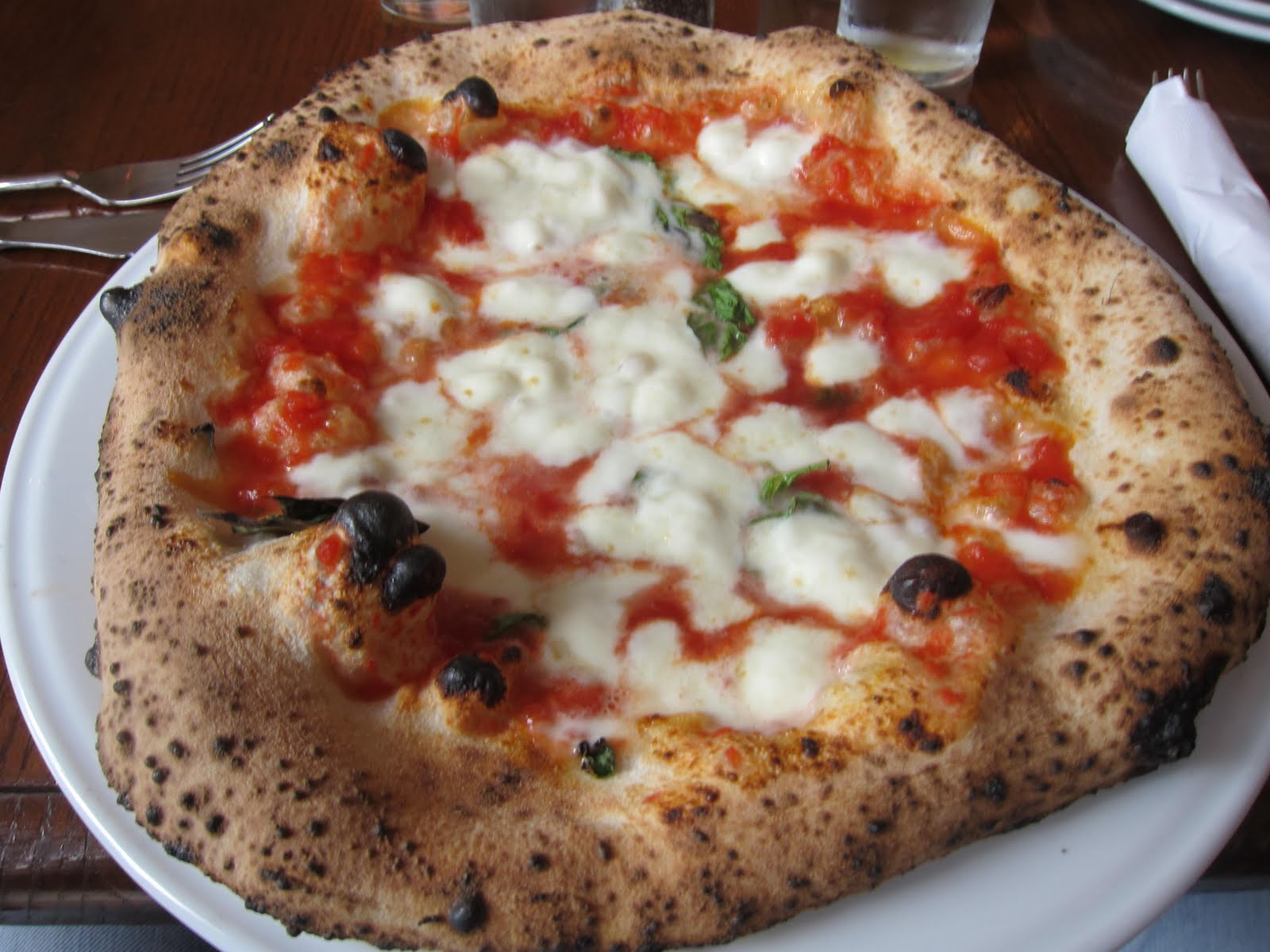 Midwestern Masticatory Musings: Spacca Napoli, Chicago IL