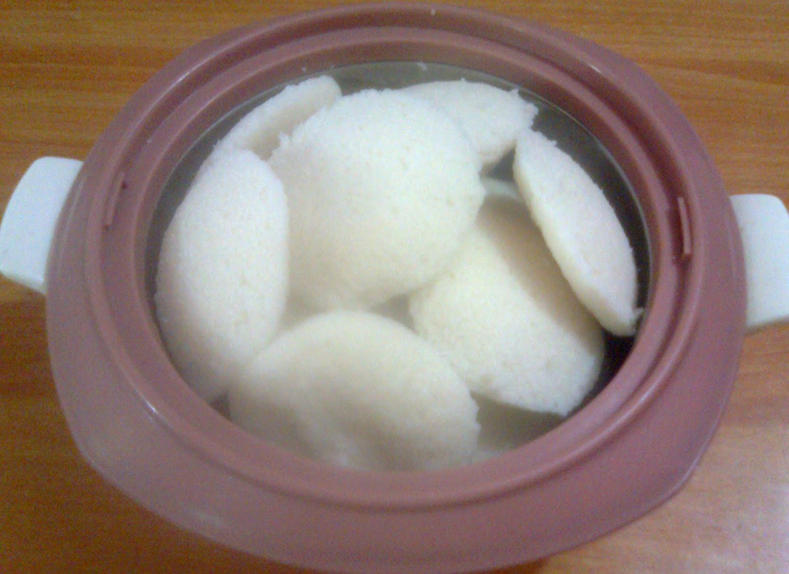 Simple Veg Cooking: Idly