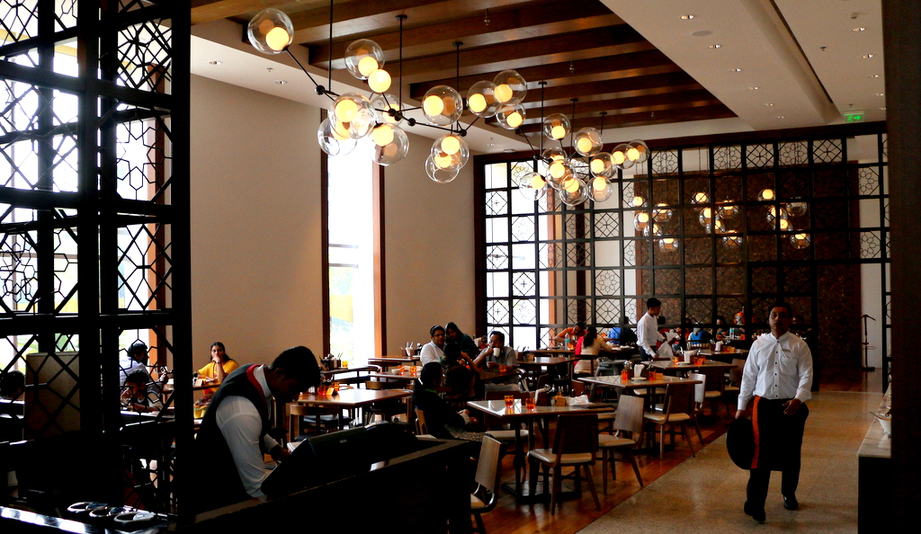 Colonel's Food Discoveries: Kochi Kitchen @ The Kochi Marriott Hotel