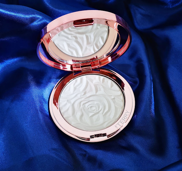 By Terry Brightening CC Serum Powder Review | Toria Talks Beauty