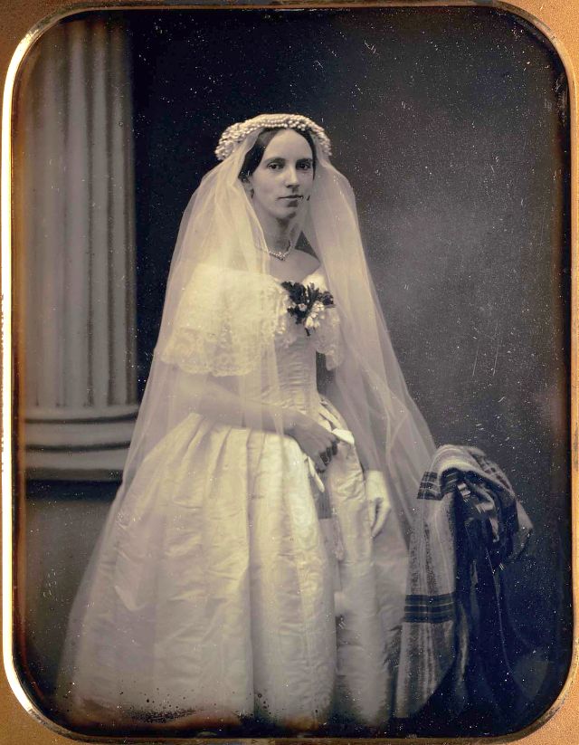 Wedding Photography in the Early Days: 20 Rare Tintypes of Brides From ...