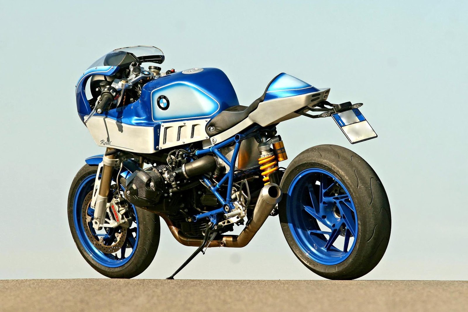 BMW Hp2 Rebel - RocketGarage - Cafe Racer Magazine