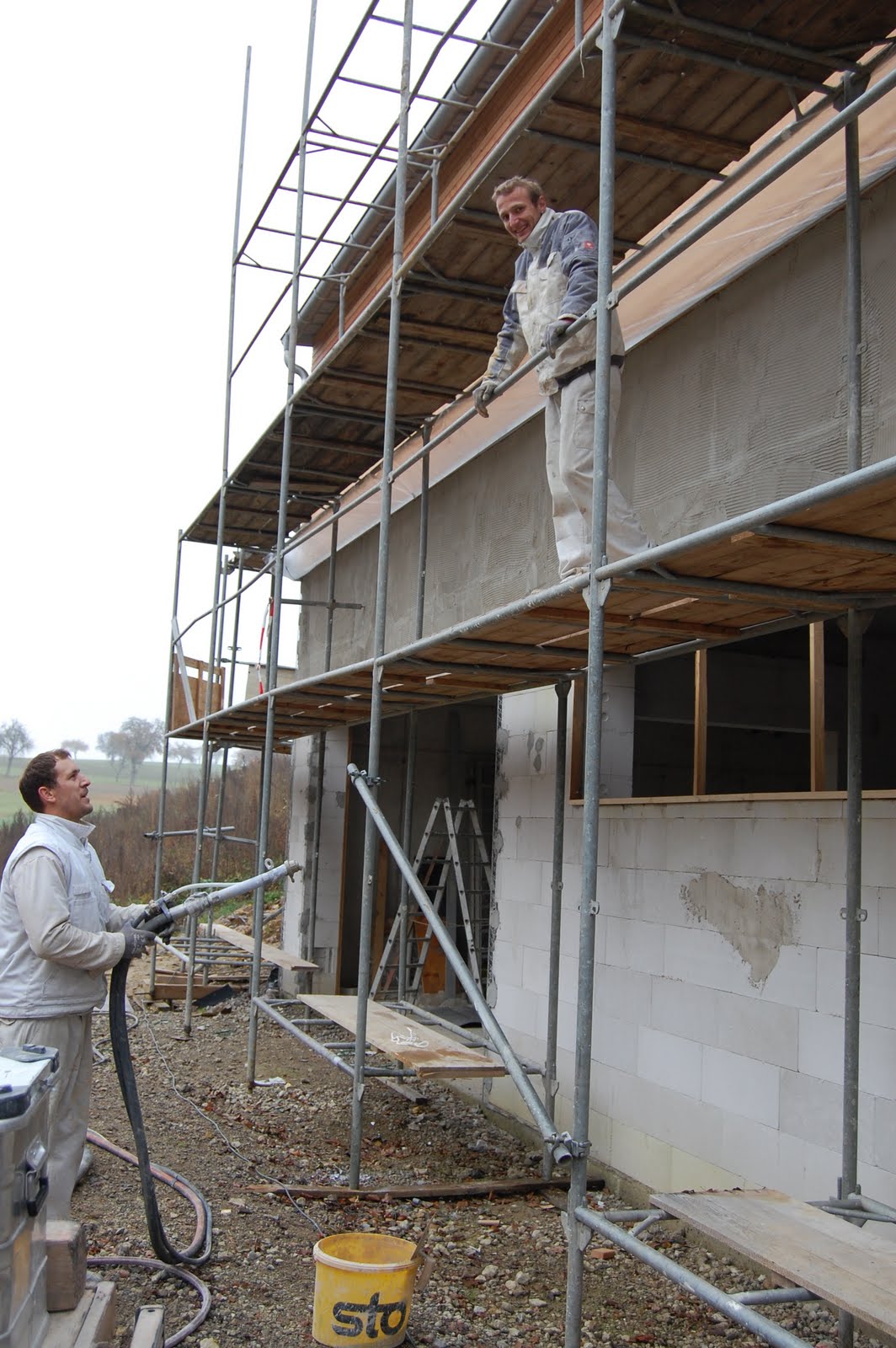 BSK Bau Update: KW 45 Der Grundputz wird aufgebracht