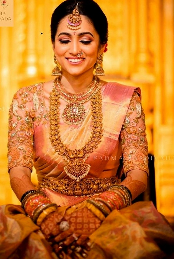 Bride in Nakshi Mango Mala Kundan Choker - Jewellery Designs