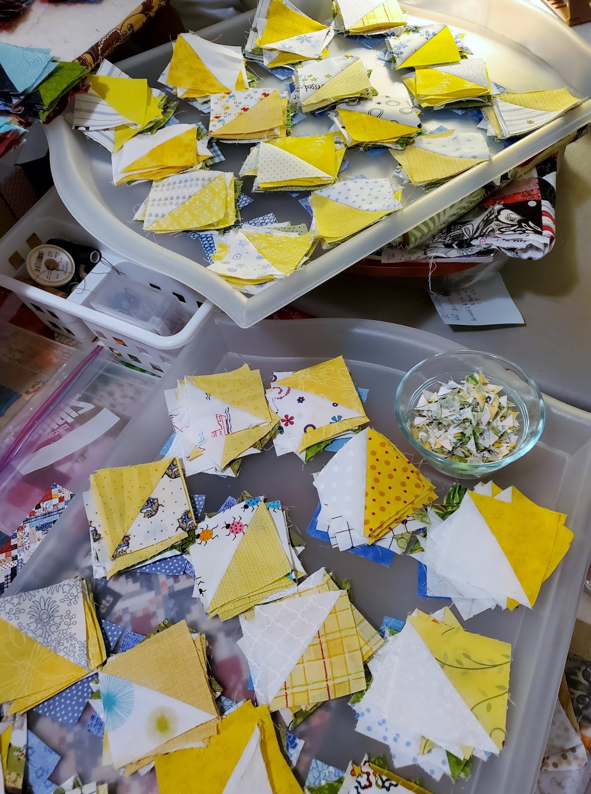 My Quilty World: Unity Quilt-A-Long - Bonnie Hunter Mystery - Week 4