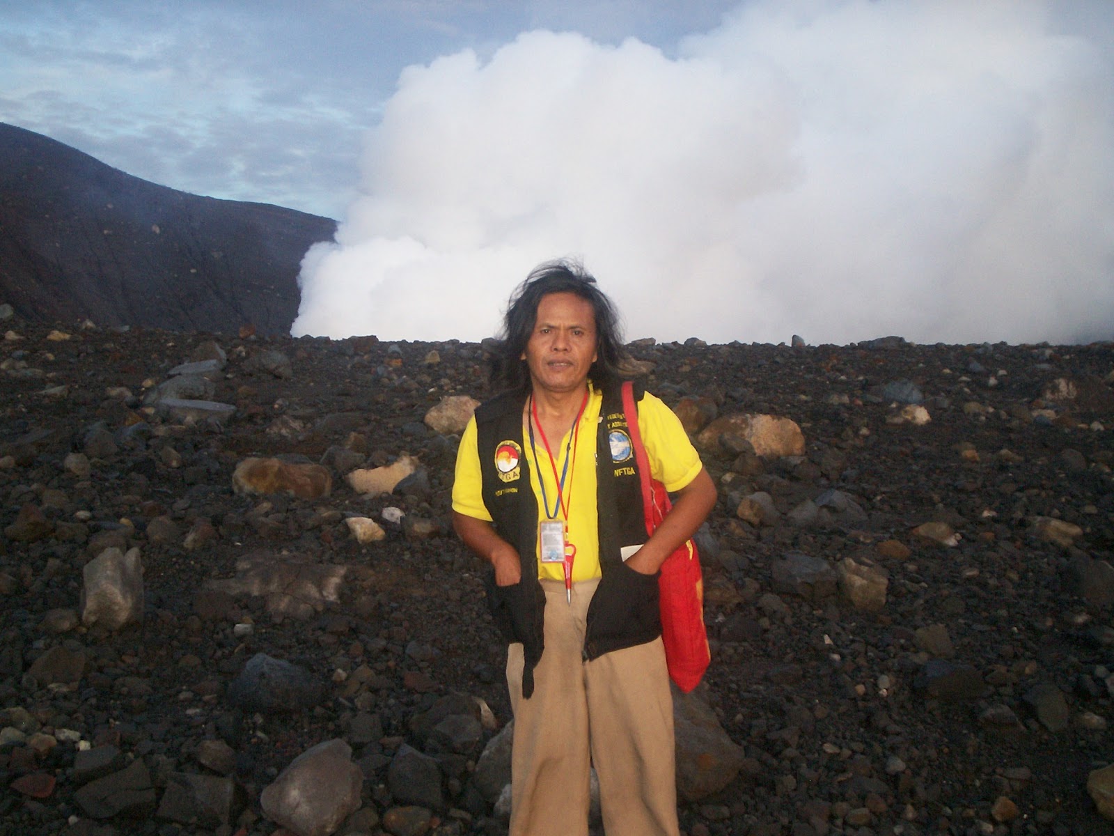 sulawesi volcano guide jotje lala