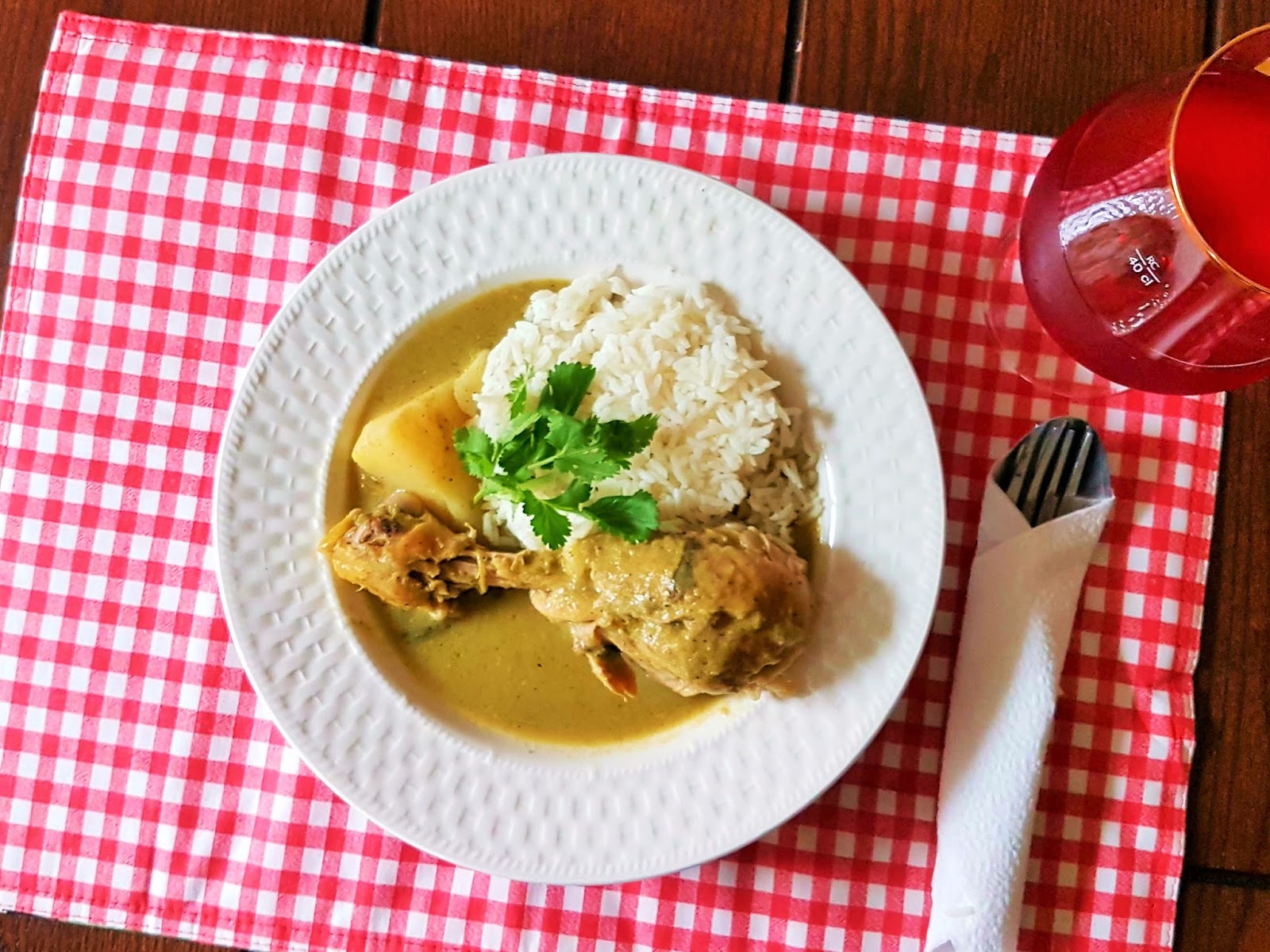Pollo En Jocón De Guatemala - Recetas Con Sabor Latino