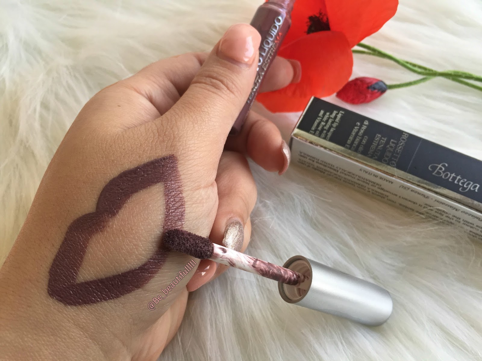 Be beautiful: Ruj lichid Bottega Verde