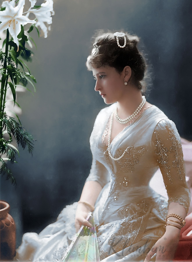 Arrayed in Gold: In Remembrance of the Martyrdom of the Grand Duchess ... Arrayed in Gold: In Remembrance of the Martyrdom of the Grand Duchess ...