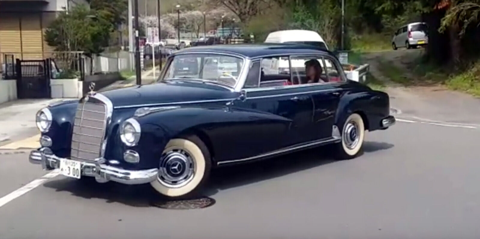 Mercedes-Benz W189 300d Adenauer | Gebrauchtwagen Mission Viejo USA