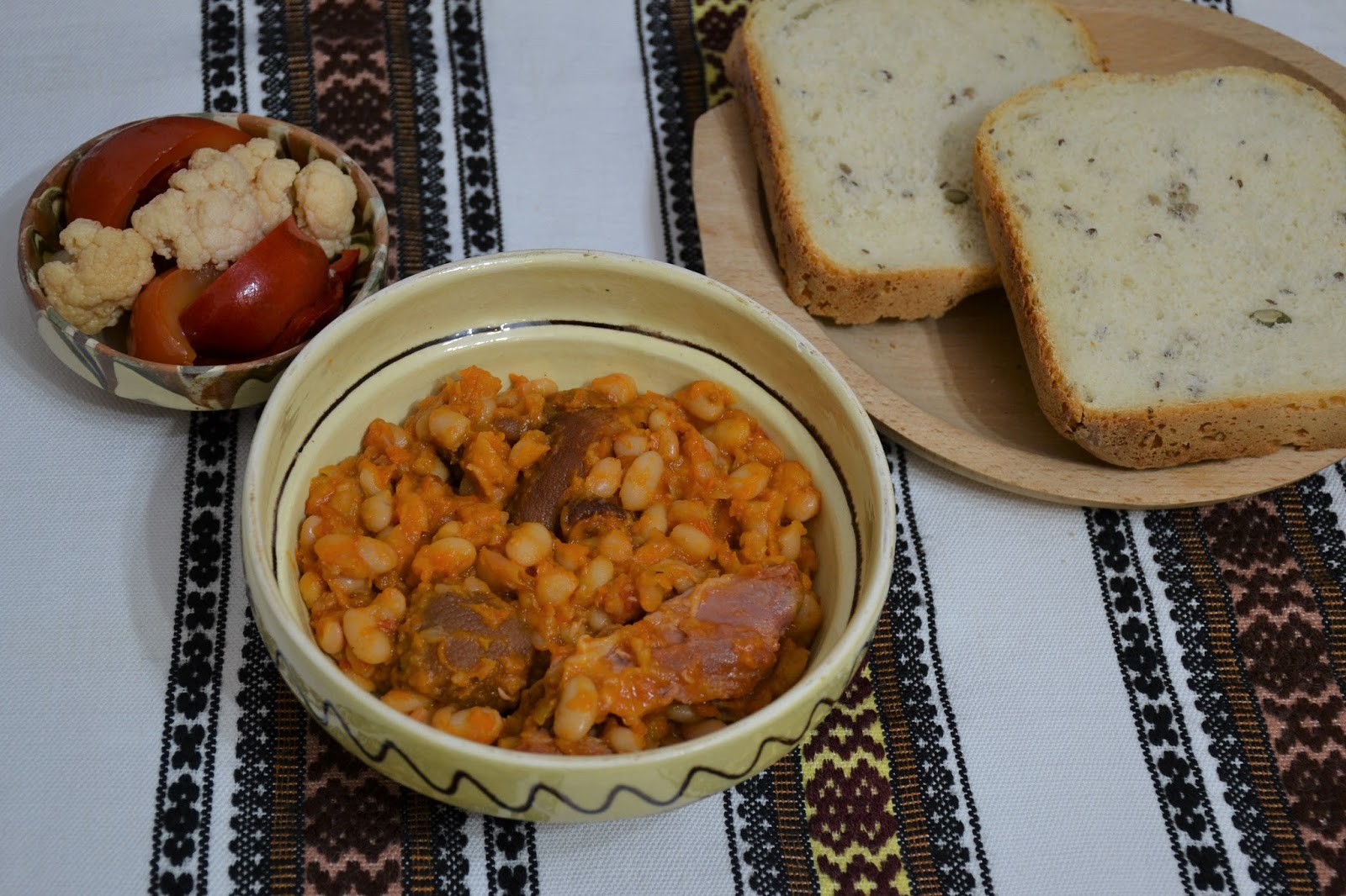 Savoare in bucate: Fasole cu ciolan