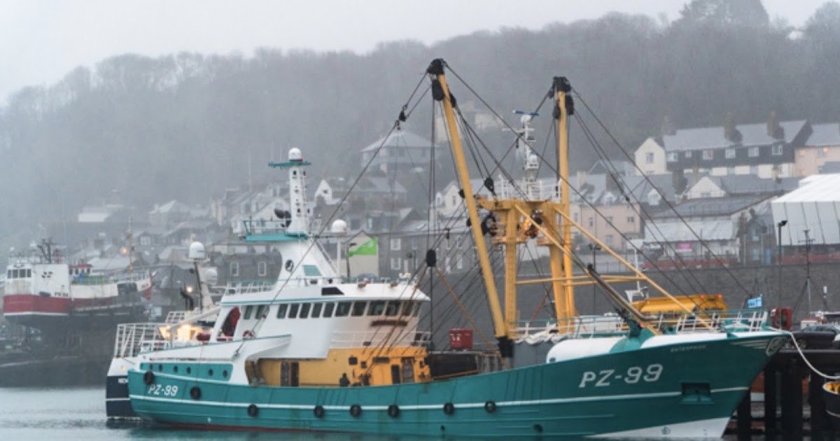 Through the Gaps! - Newlyn Fishing News: The three main types of bottom ...