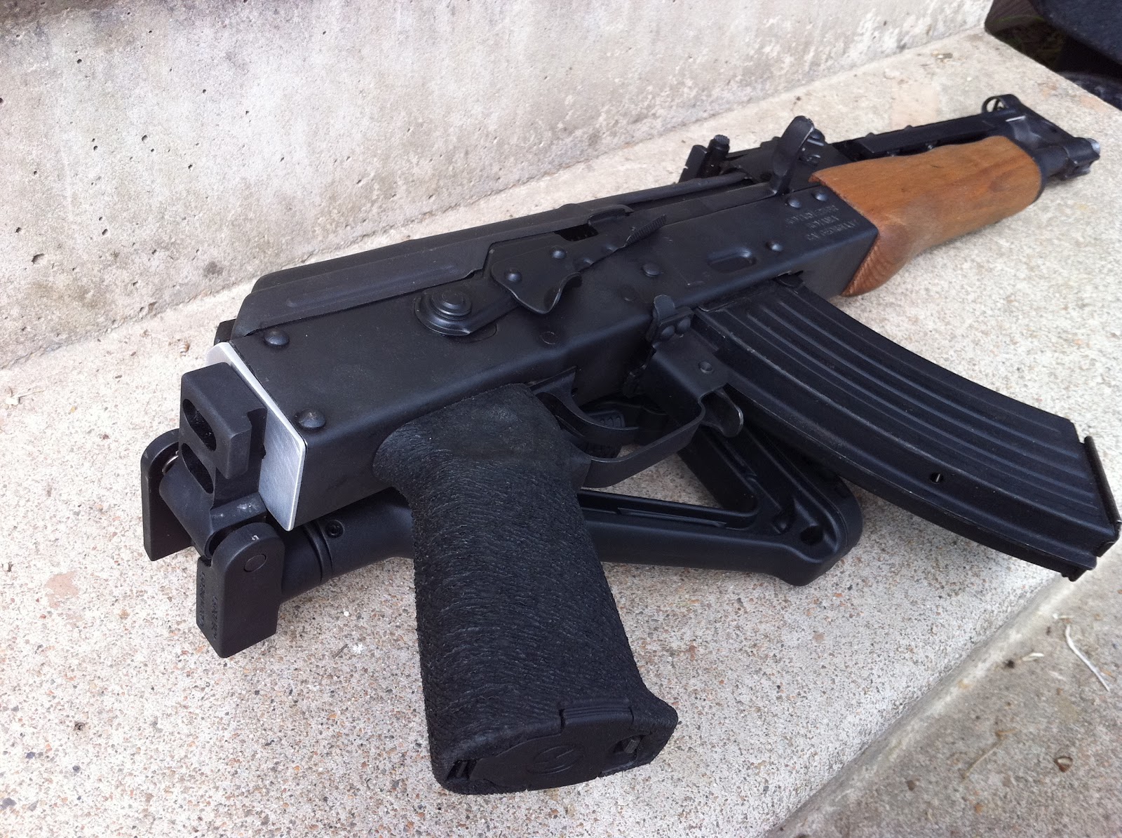 TriggerTX Customs: A Romanian Draco Pistol Comes to Life