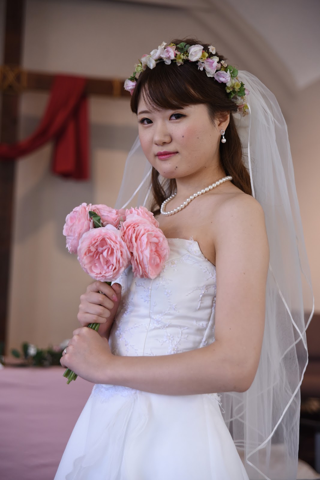 Hawaii Wedding Chapel: Beautiful Bride