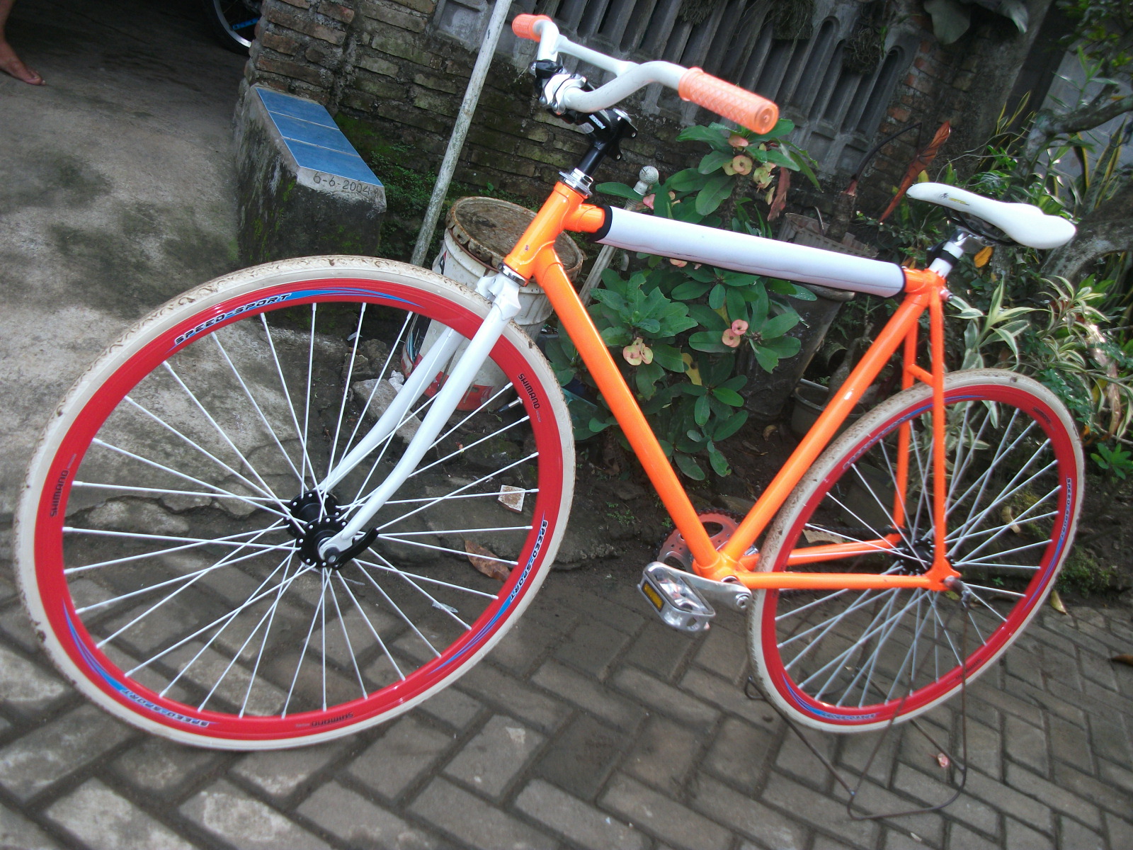 fixie orange