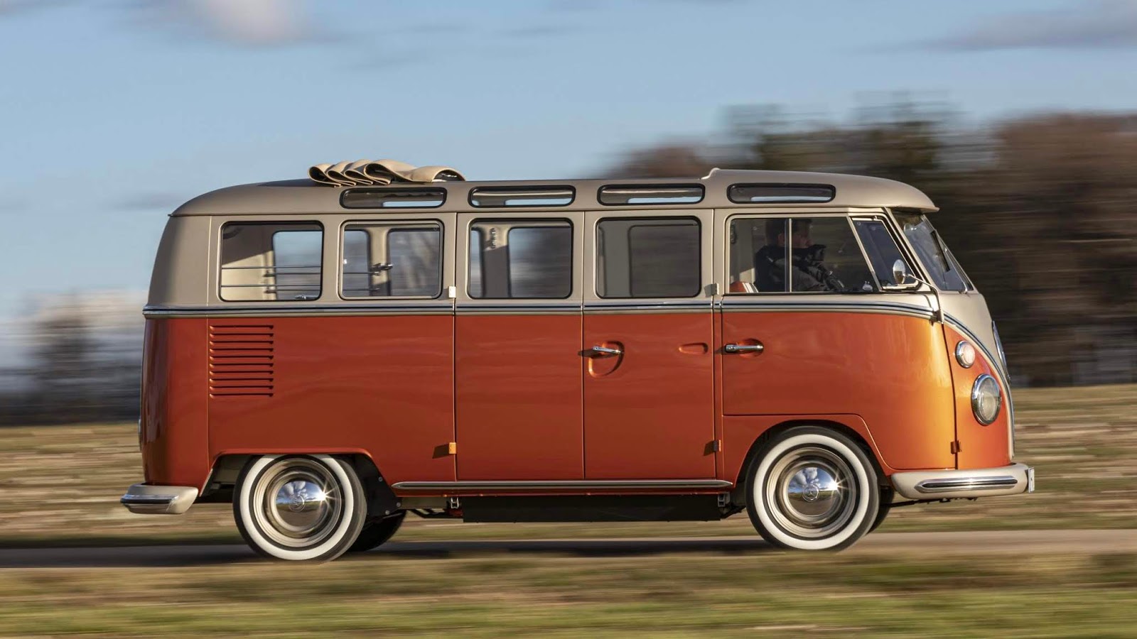 Una Kombi que se puede enchufar: Volkswagen presenta al e-Bulli ...