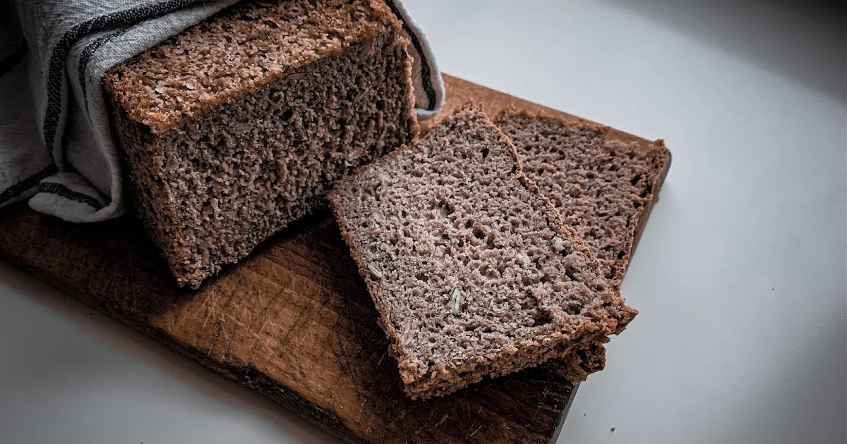 jednoduchý celozrnný chléb