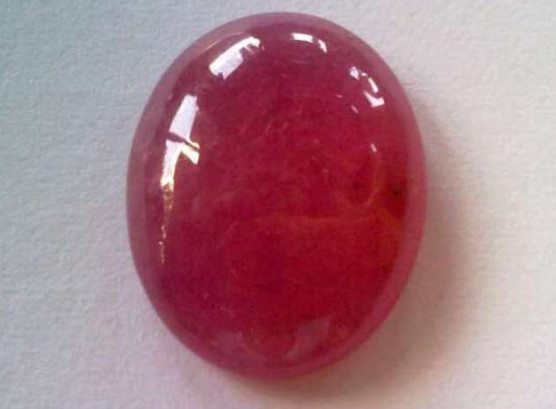 Sejarah dan Manfaat Batu Merah Delima Lengkap | Info Dunia