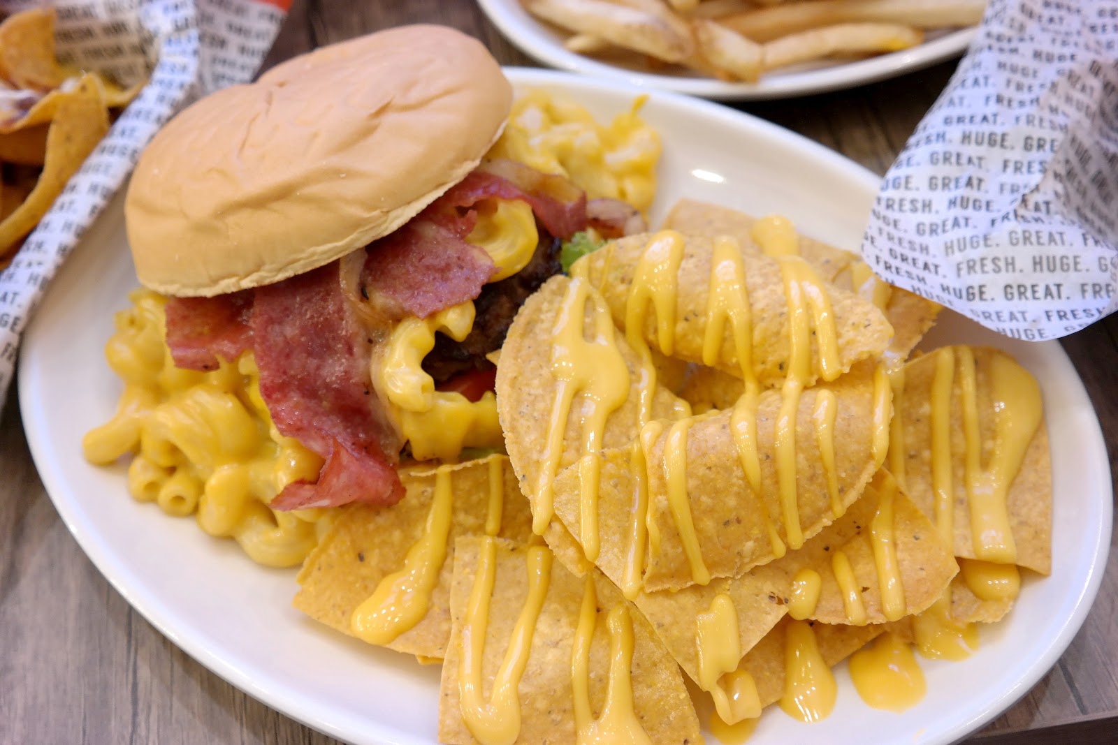 Sand Under My Feet: Zark's Burgers Now in BGC!