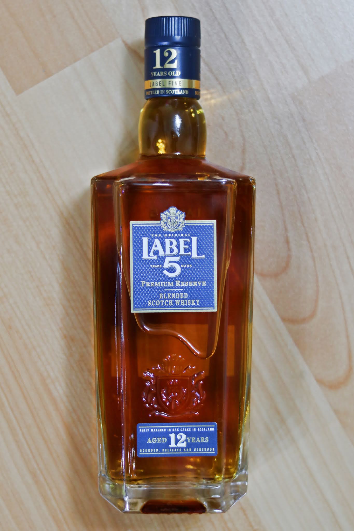 阿堡的世界: Label 5 Premium Reserve 12 Year Old Blended Scotch Whisky 蘇格蘭雷伯五 ...