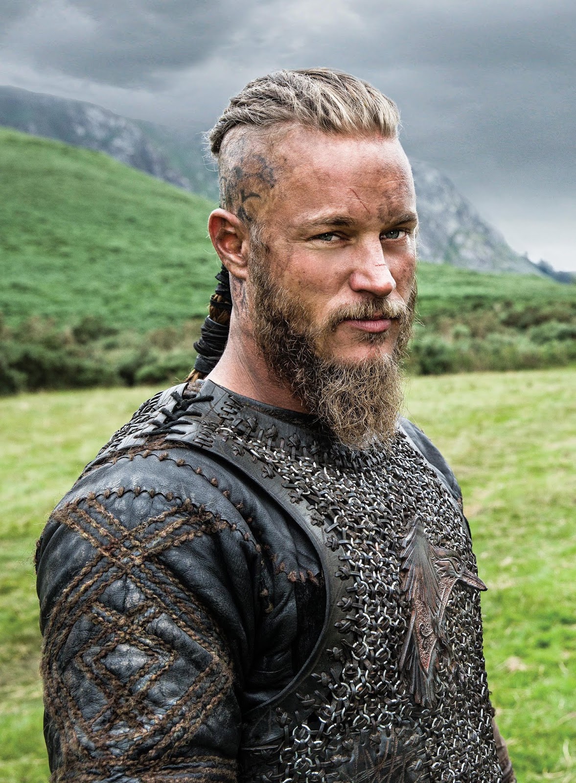 Espectáculos Día a Día.: Las fotografías de Ragnar Lodbrok más ...