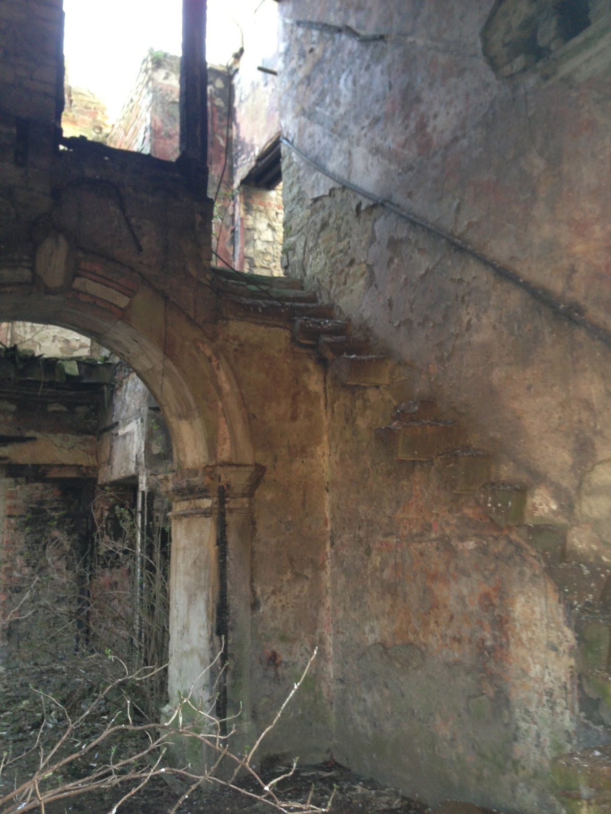 Styling and Salvage: The Locarno Swindon