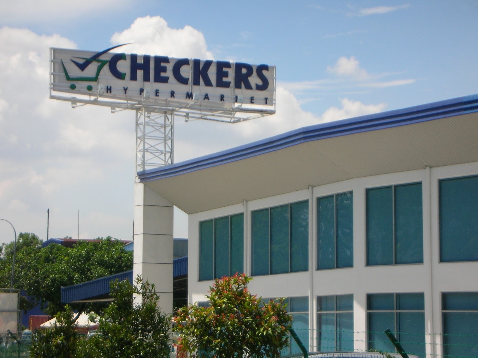 Alam Gapura Group: Gambar-gambar sekitar lokasi Lot Ramadhan 2013 ...