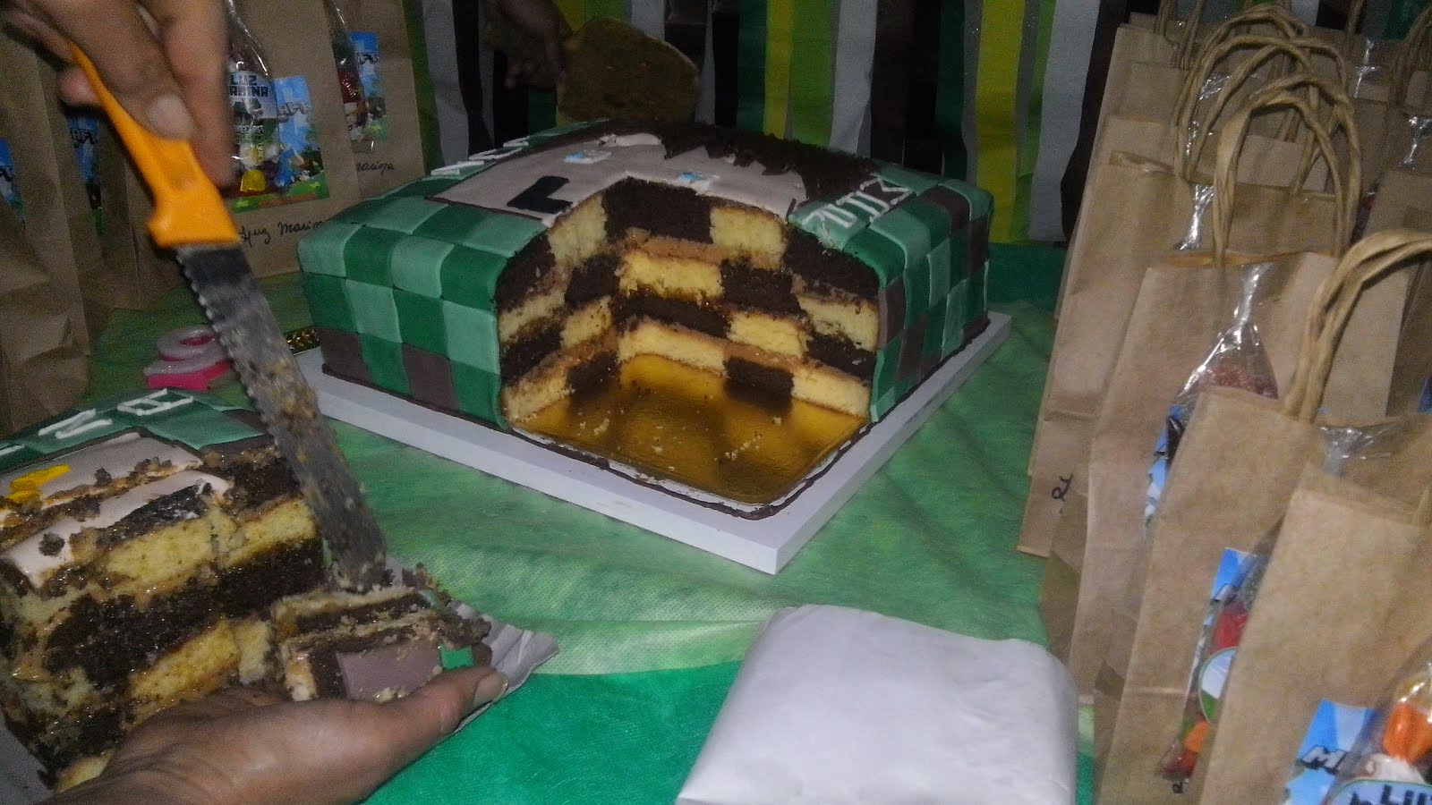 Torta minecraft cumpleaños