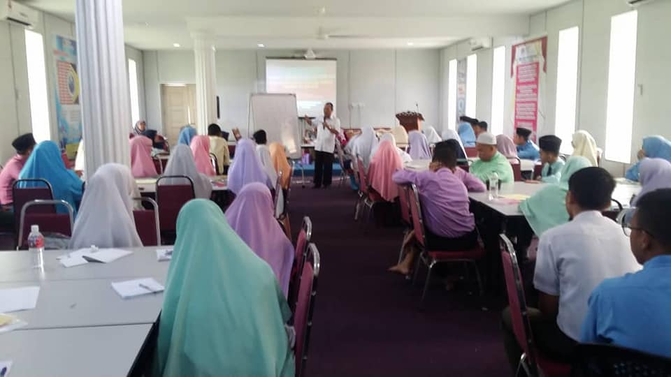 DIALOG PRESTASI PELAJAR TARGET SPM 2020 BERSAMA PPD PASIR MAS