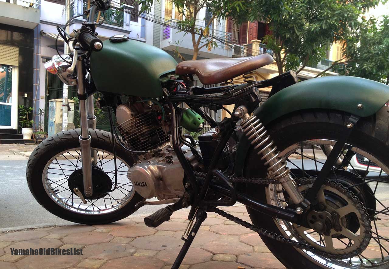 Yamaha SR 250 Bobber Modification Green Army Paint - Yamaha Old Bikes List
