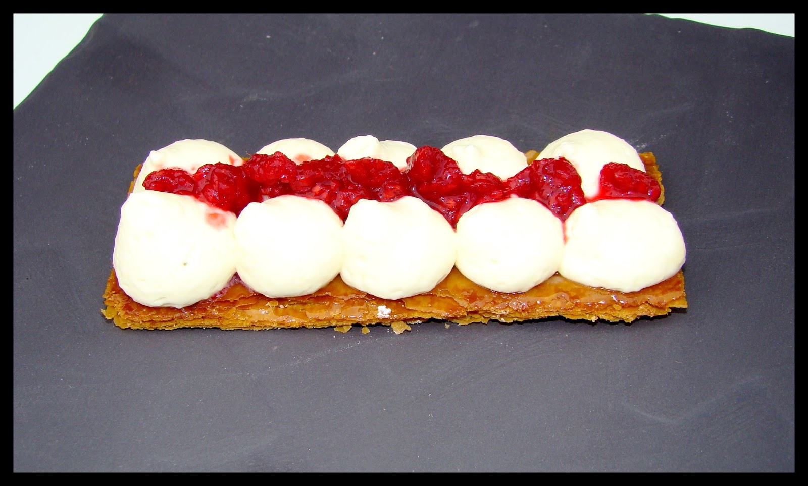 Millefeuille framboise - crème diplomate Verveine