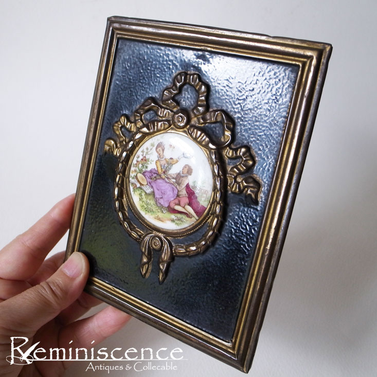 Reminiscence Antiques&Collectable: 雅な宮廷画をミニアチュールで愉しむ / Antique ...