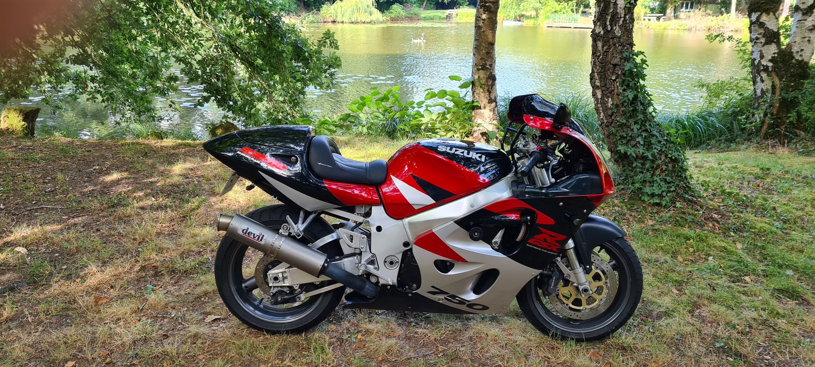 .: ANOTHER BIKE : GSX-R 750 SRAD 1998