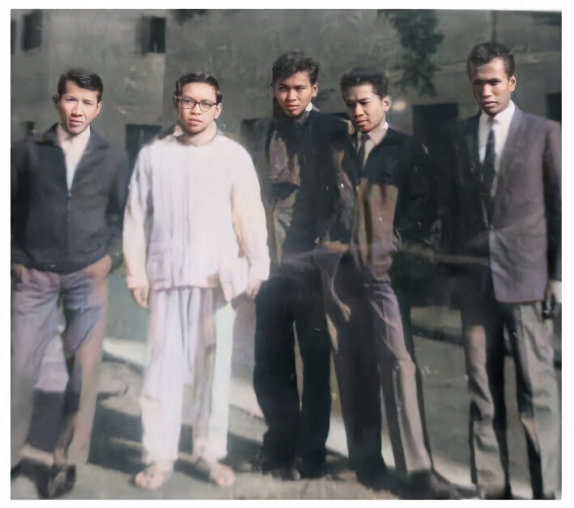 30+ Kumpulan Foto Masa Muda Gus Dur (HD) - elzeno.id