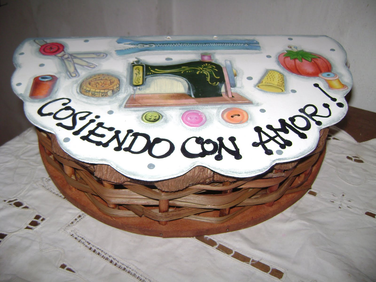 COUNTRY & DECO CHIC DESIGNS by Mabe: COSTUREROS....