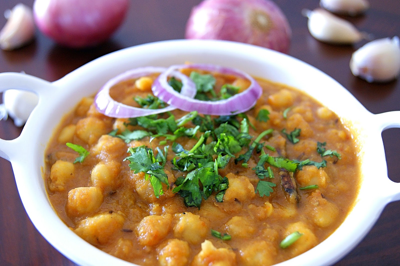 PUNJABI CHOLE / CHANNA MASALA RECIPE