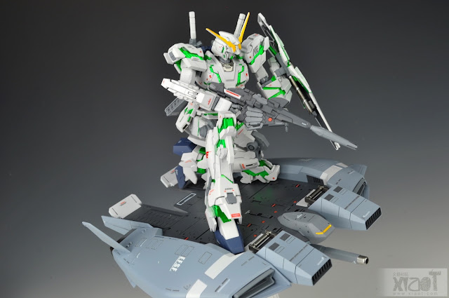GUNDAM GUY: HGUC 1/144 Unicorn Gundam [Green Psycho Frame] w/ Base ...