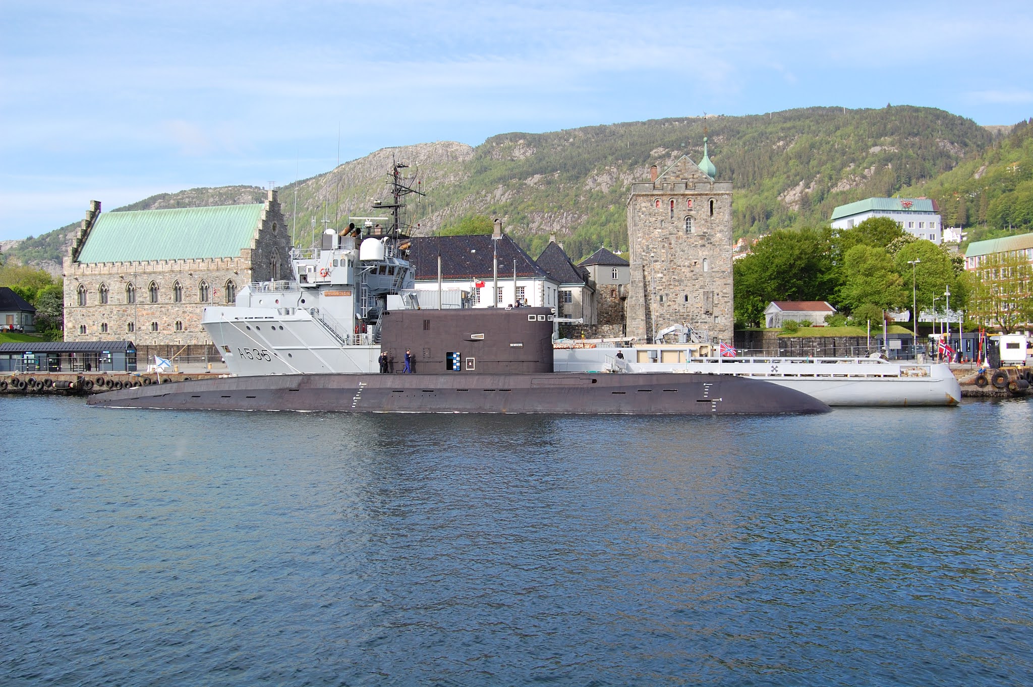 Kilo-class Submarine/SSK Kilo Class (Type 877EKM)/Project 877 Paltus ...